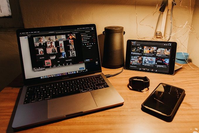 Virtual Team Meetings for the New Office/Remote Working Hybrid Model ...